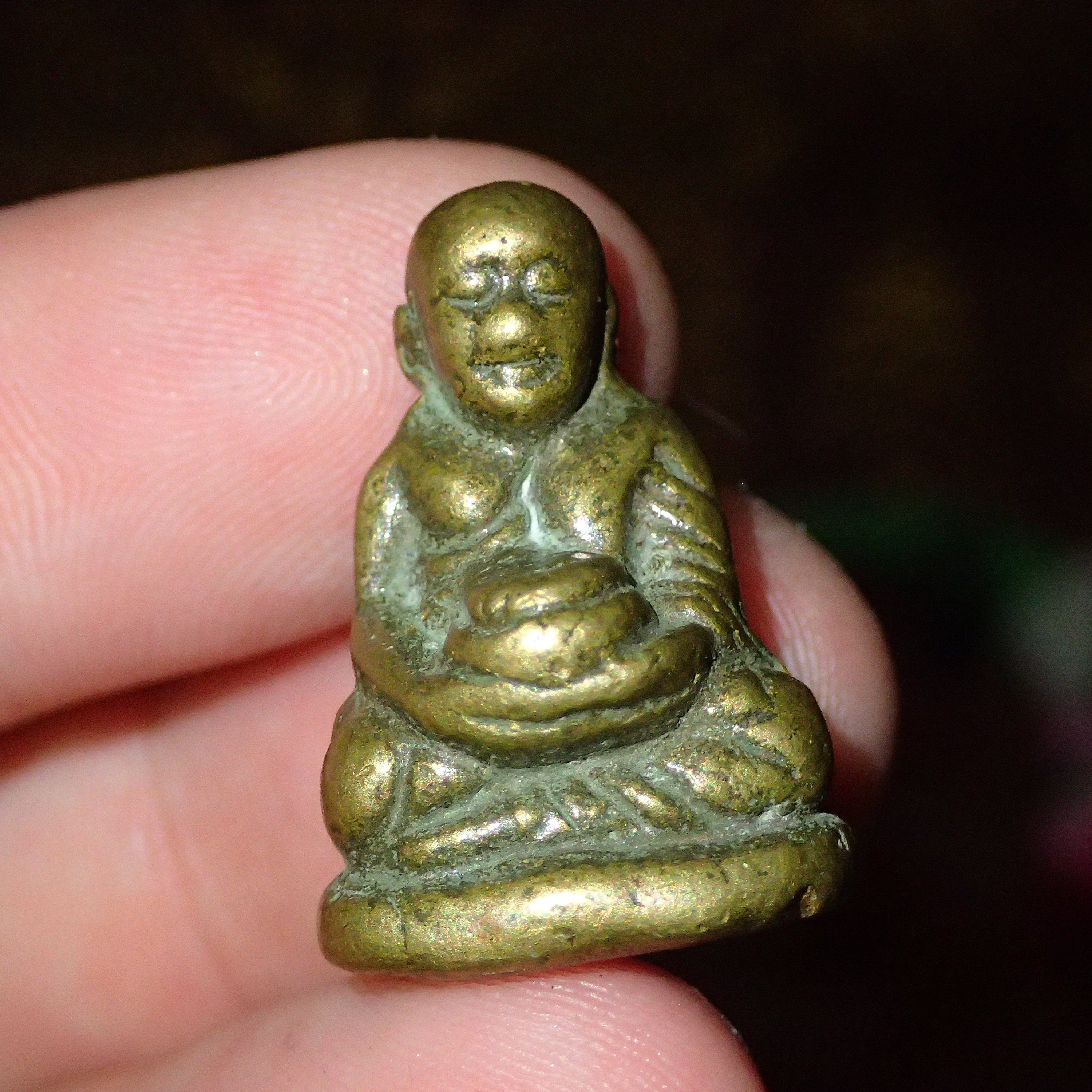 LP Ngern Monk Statue / Thai Amulet / Small Buddha Talisman / Buddhism ...