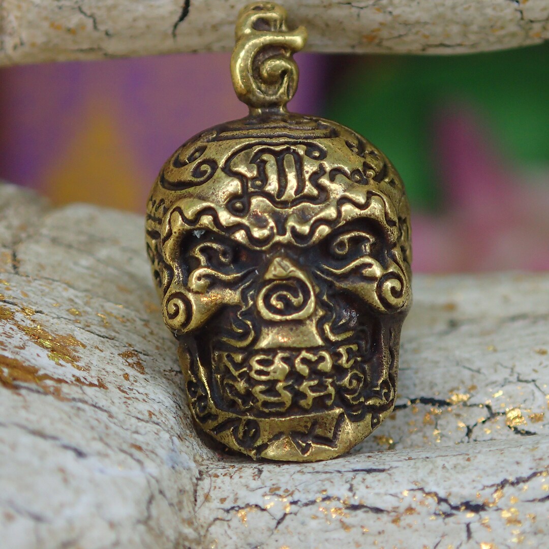 Hong Prai Skull Holy Thai Amulet Love Charm Buddhism Talisman Guman ...