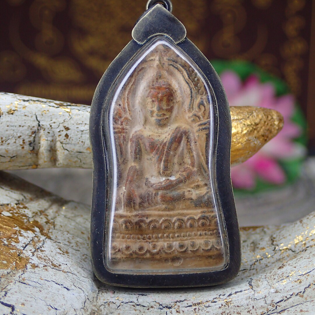 Phra Buddha Amulet / Holy Talisman / Rare Buddha Statue / Collectible ...