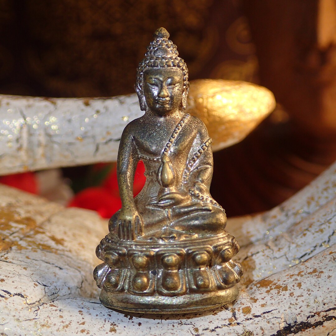 Phra Kring / Holy Thai Amulet / Rare Vintage Buddhism Talisman Temple ...