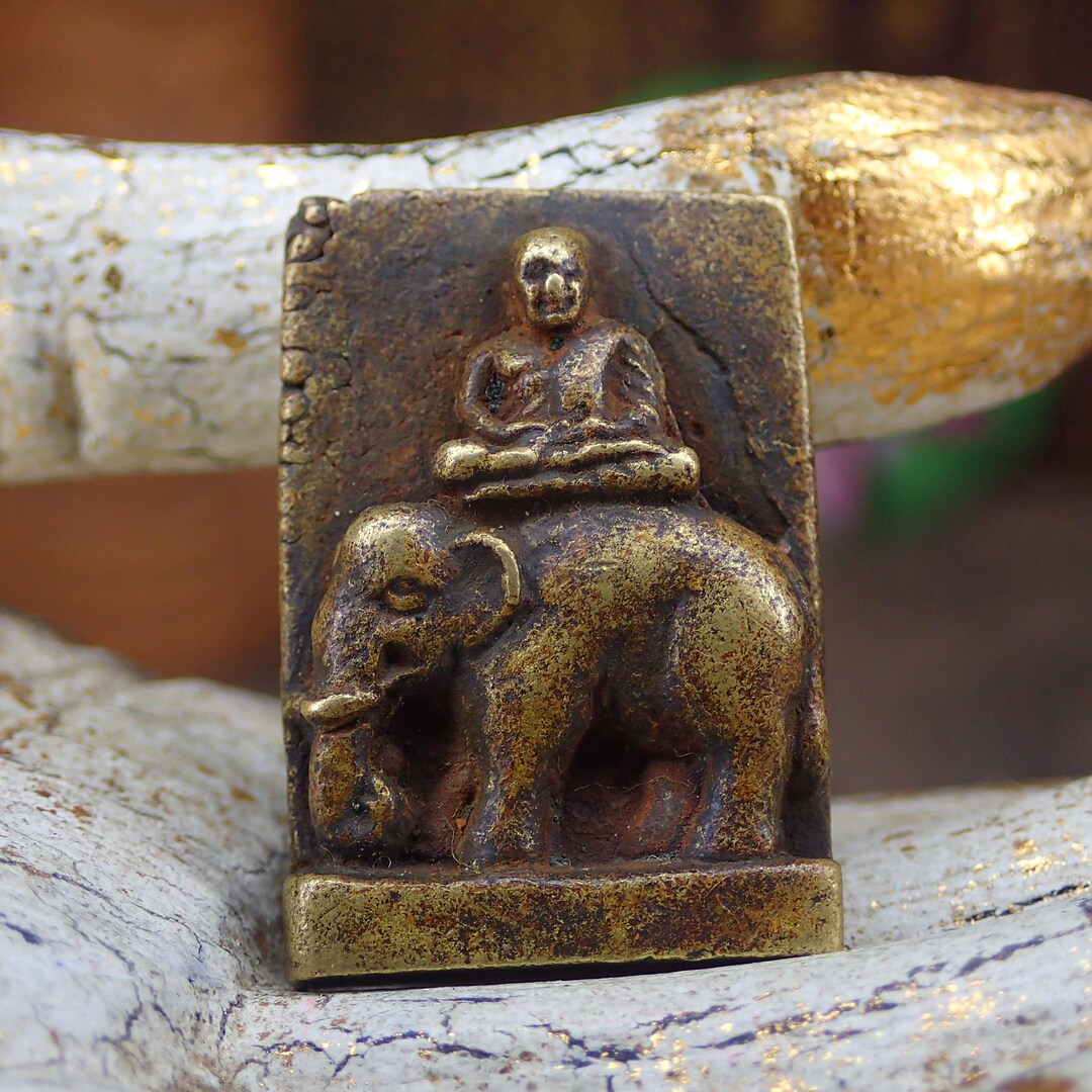 LP Ngern Monk Amulet / Small Buddha Talisman / Buddhism / Rare ...