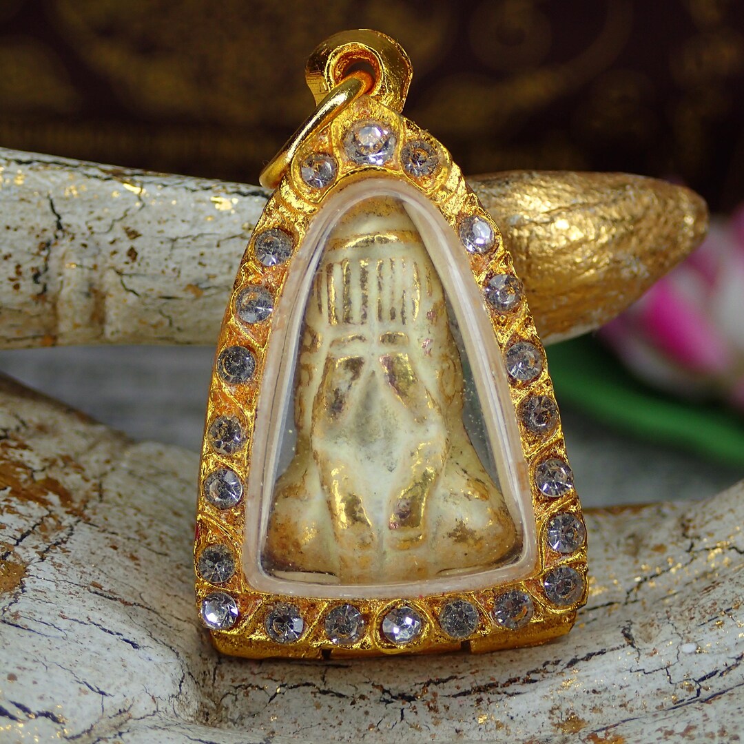 Phra Pidta Amulet / Pitta Closed Eyes / Charm Buddhism Talisman Rare ...