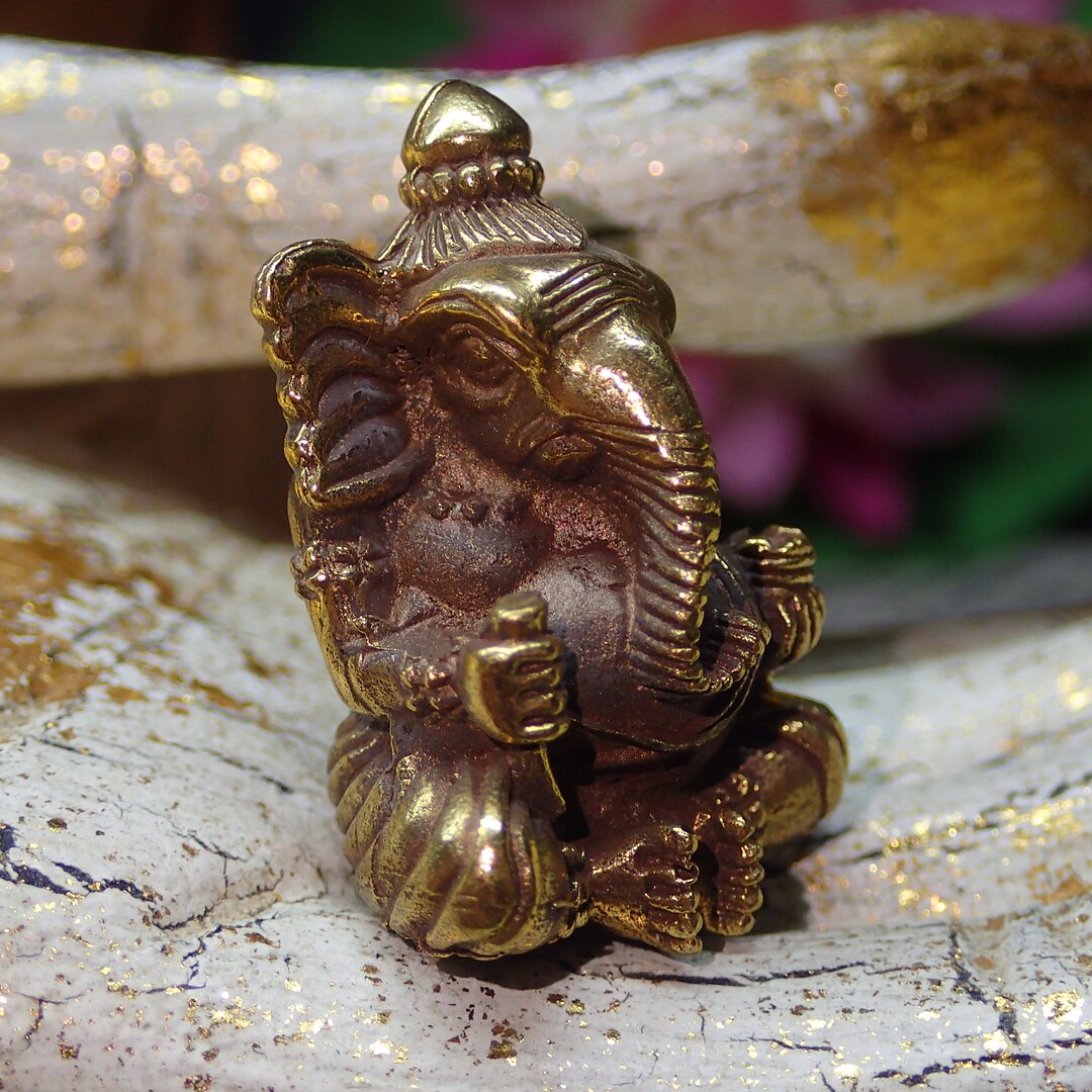 Lord Ganesha Statue / Thai Amulet / Hindu Deity Talisman / Elephant ...