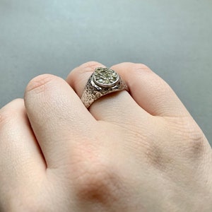 18k HGE White Gold Rhinestone Ring Size 9.25 - Etsy