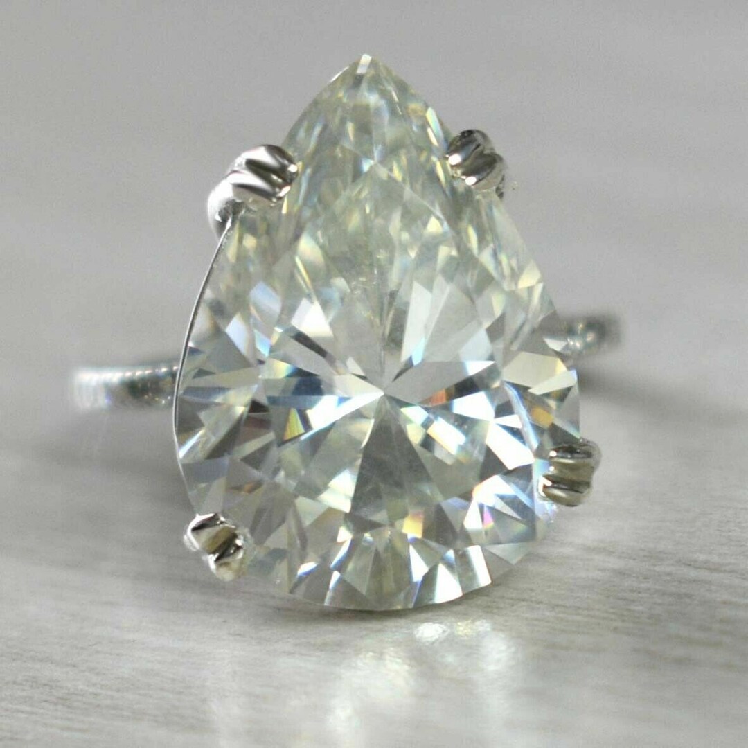 10 Ct off White Pear Shape Diamond Ring VVS1 Certified - Etsy