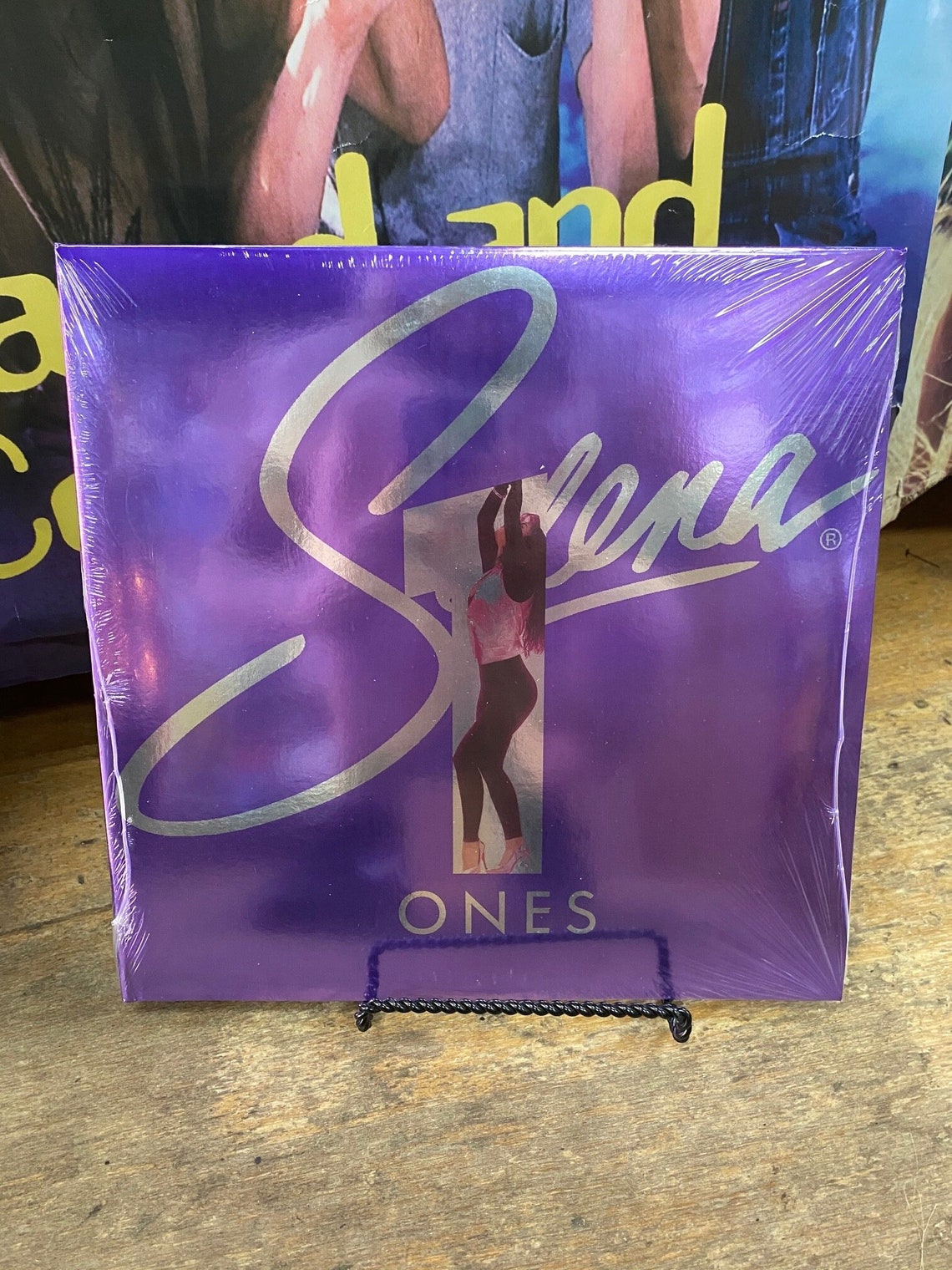 Selena Ones Quintanilla Reissue Vinyl Album (2020 Edition) [2 Picture ...