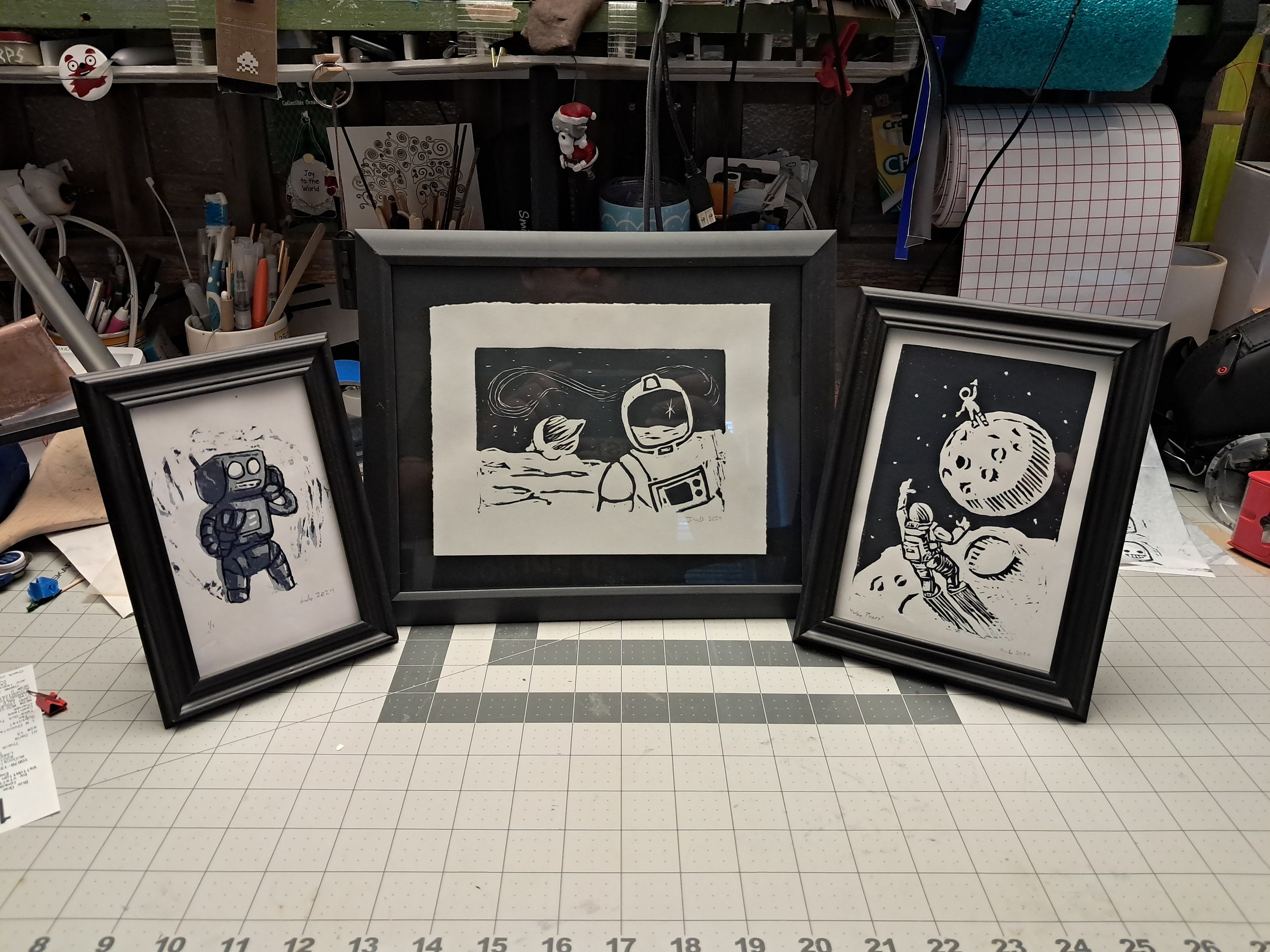Hey There - Sci Fi Space Astronaut Block Print Artwork - 4x6" Image ...