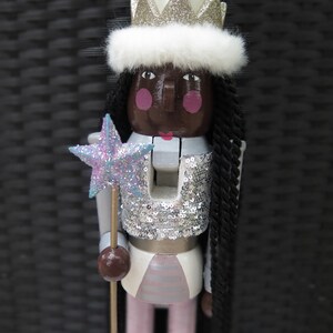 Female Nutcracker quinn - Etsy
