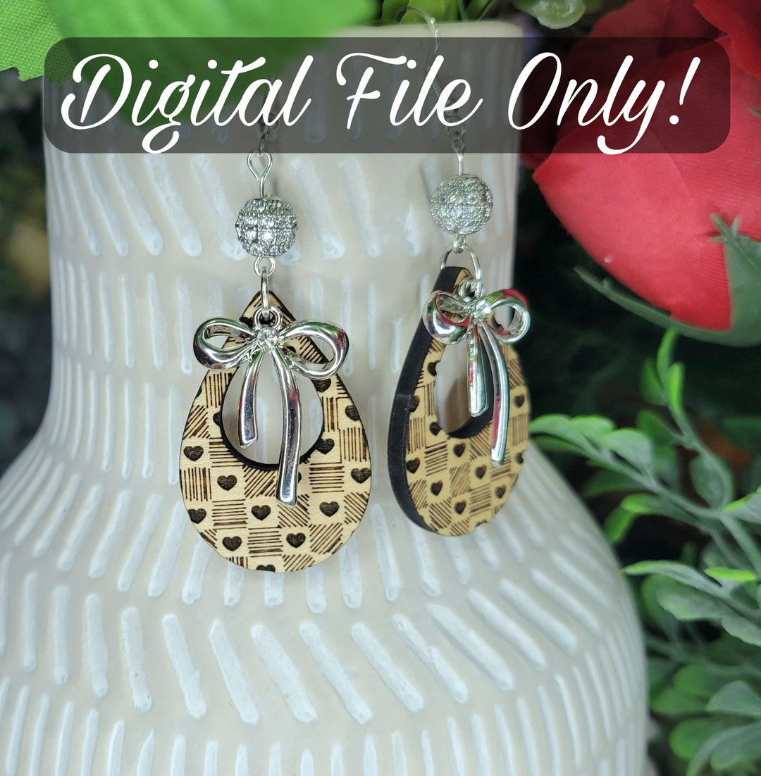 Earring SVG File - Earring Cut File - Valentine's Day Earring Design ...