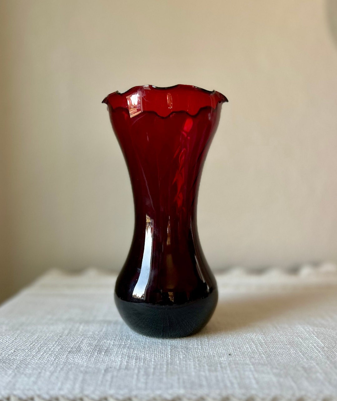 Vintage Anchor Hawking Royal Ruby Red Glass Vase - Etsy