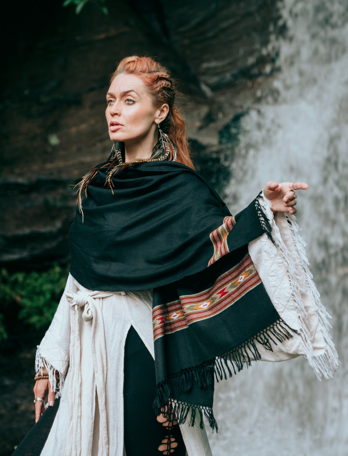 Black Shawl, Handwoven Shawl, Merino Wool Shawl 75x200cm, Hippy Shawl ...