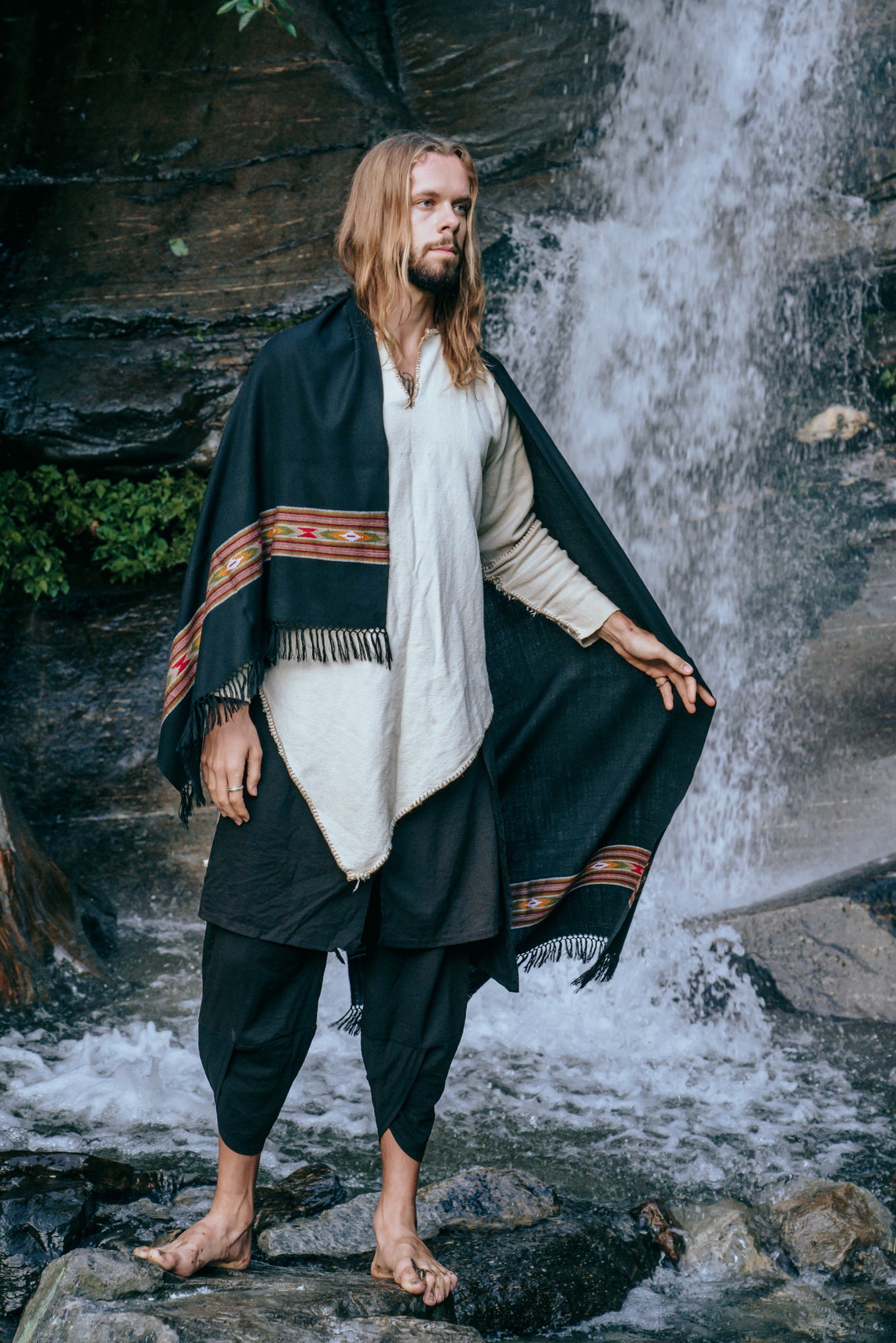 Black Shawl, Handwoven Shawl, Merino Wool Shawl 75x200cm, Hippy Shawl ...