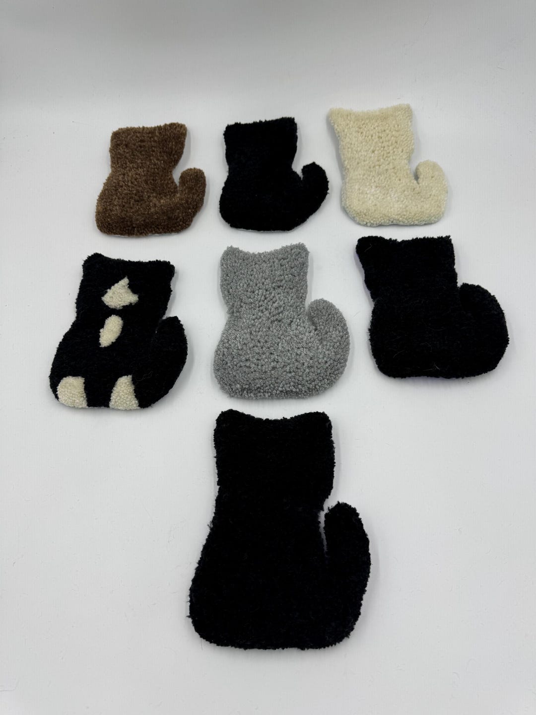 Tufted Cat Wall Hanging Multiple Color Options Custom Available - Etsy