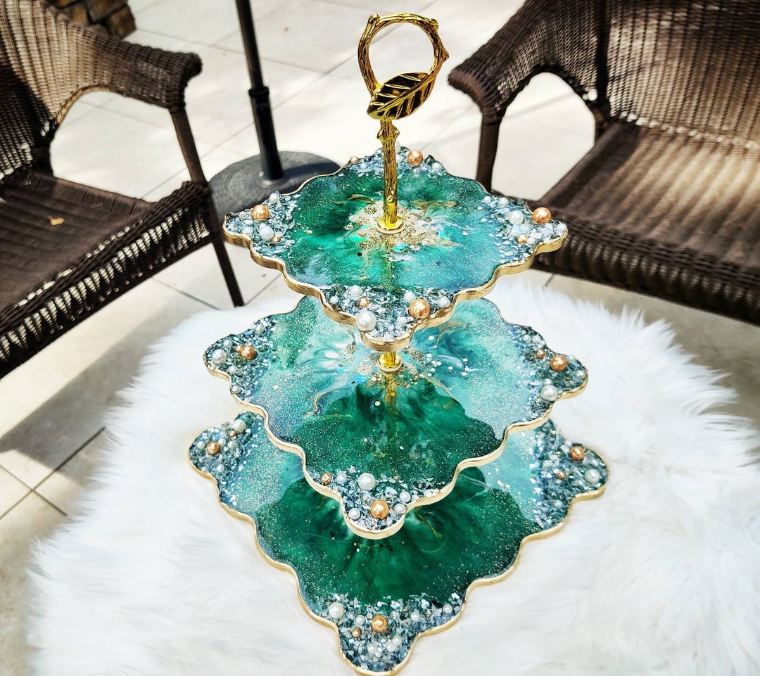 3 Tiered Square Cake Stand | Luxury Emerald Green Geode Resin Dessert ...