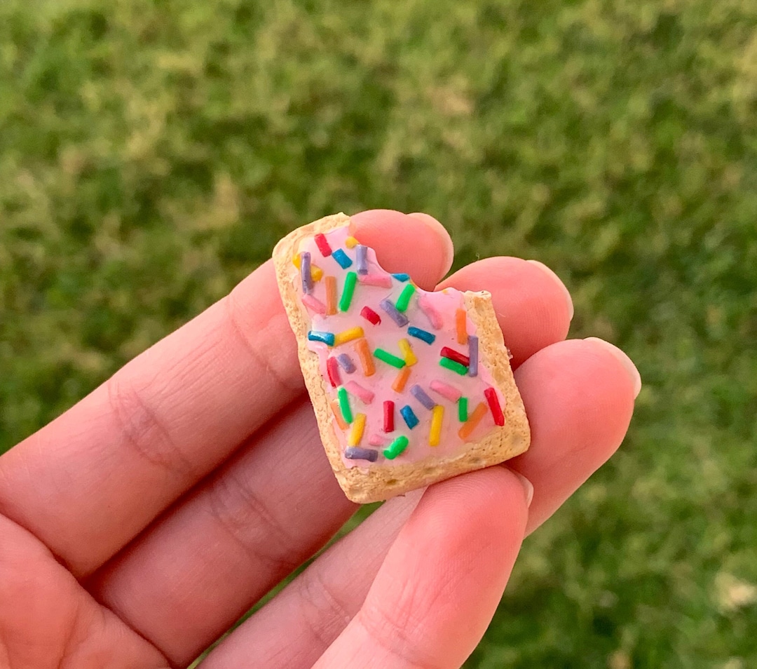 Poptart Magnet Strawberry Milkshake - Etsy