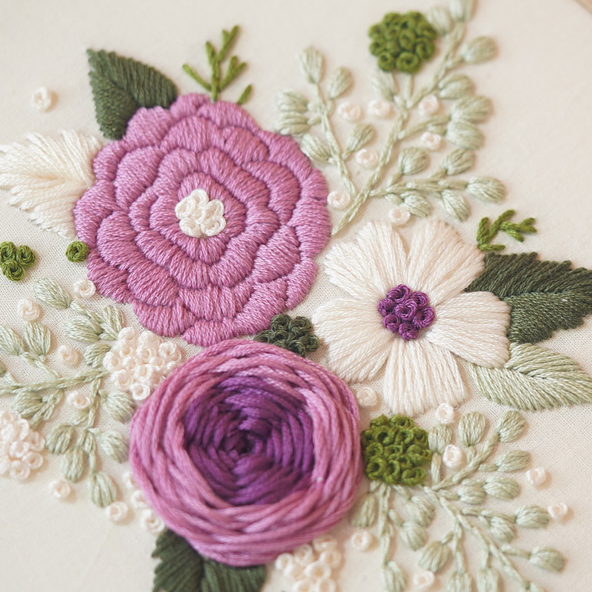 PDF Pattern Video Tutorial/purple Bouquet-hand Embroidery - Etsy