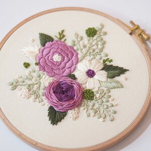 PDF Pattern+ Video Tutorial/purple Bouquet-hand Embroidery Pattern ...