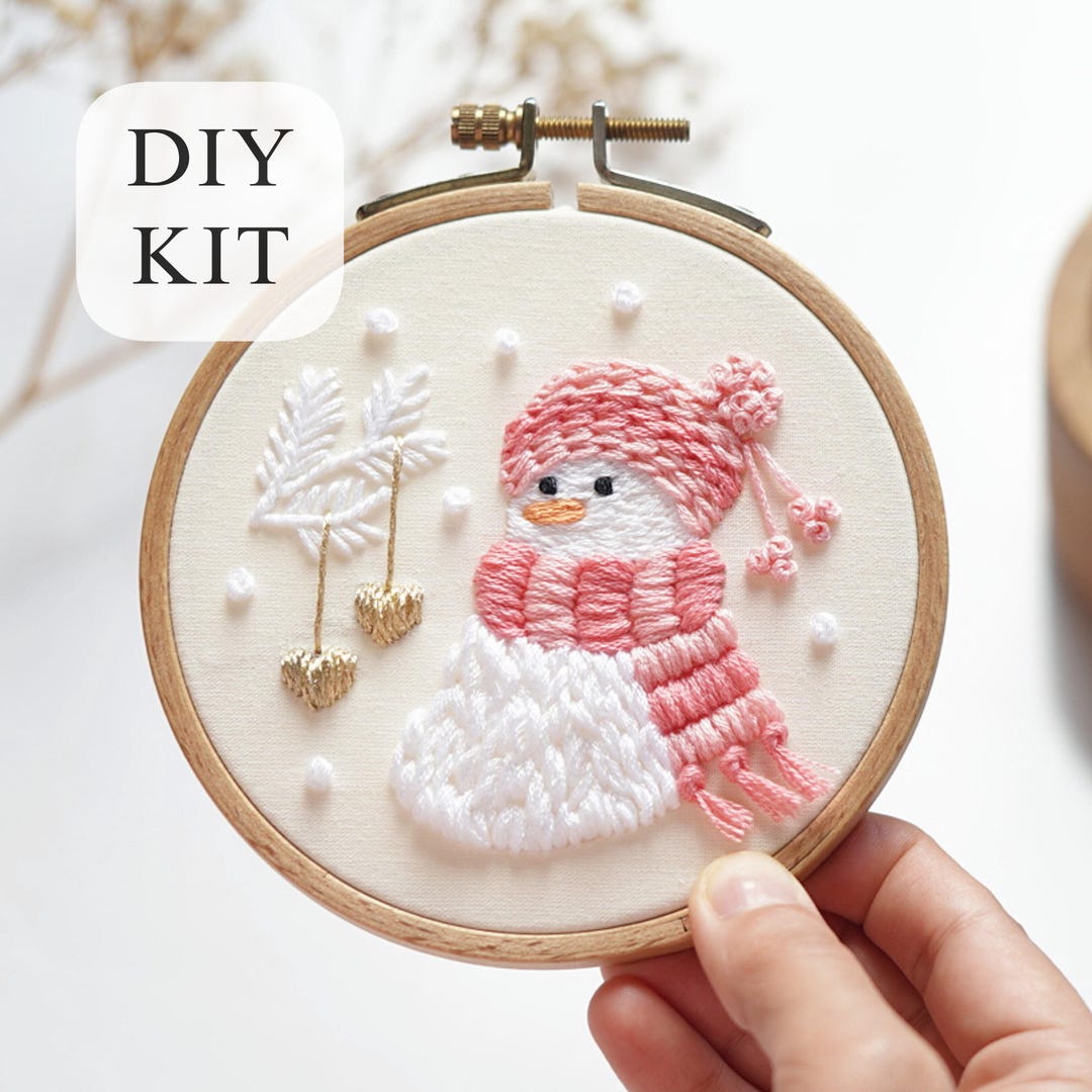 Snowgirl Embroidery Kit: Beginner DIY Christmas Ornament - Etsy