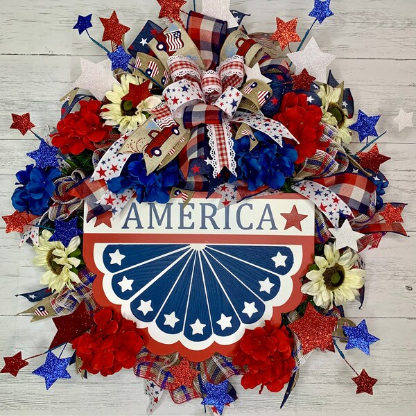 Americana Wreath - Etsy