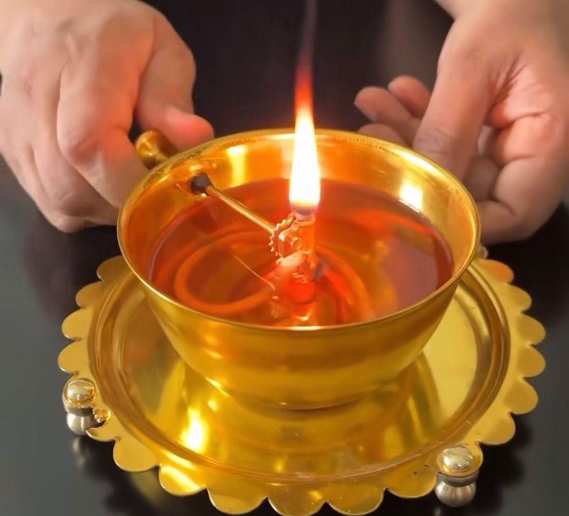 Akhand Jyot Brass Diya With Wick Lifting Screw Lever, for Indin ...