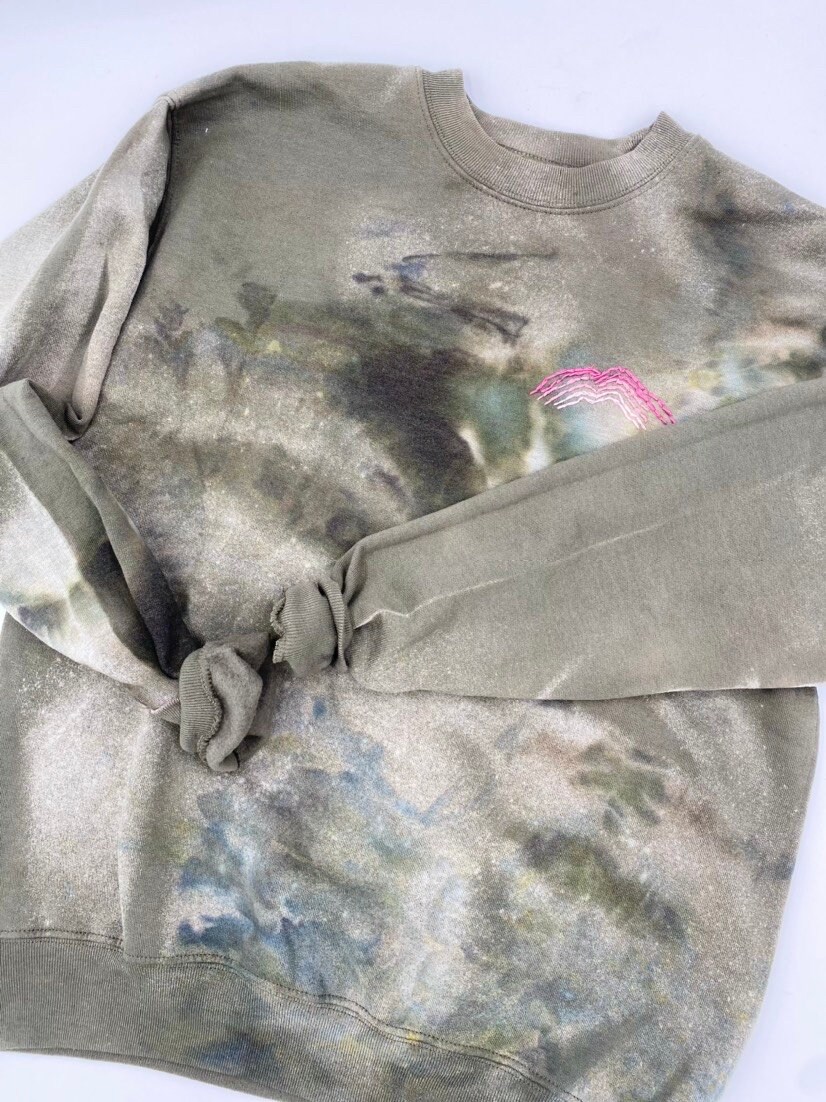 Muir Bleach Dye Crew With Multi-color Mountain - Etsy