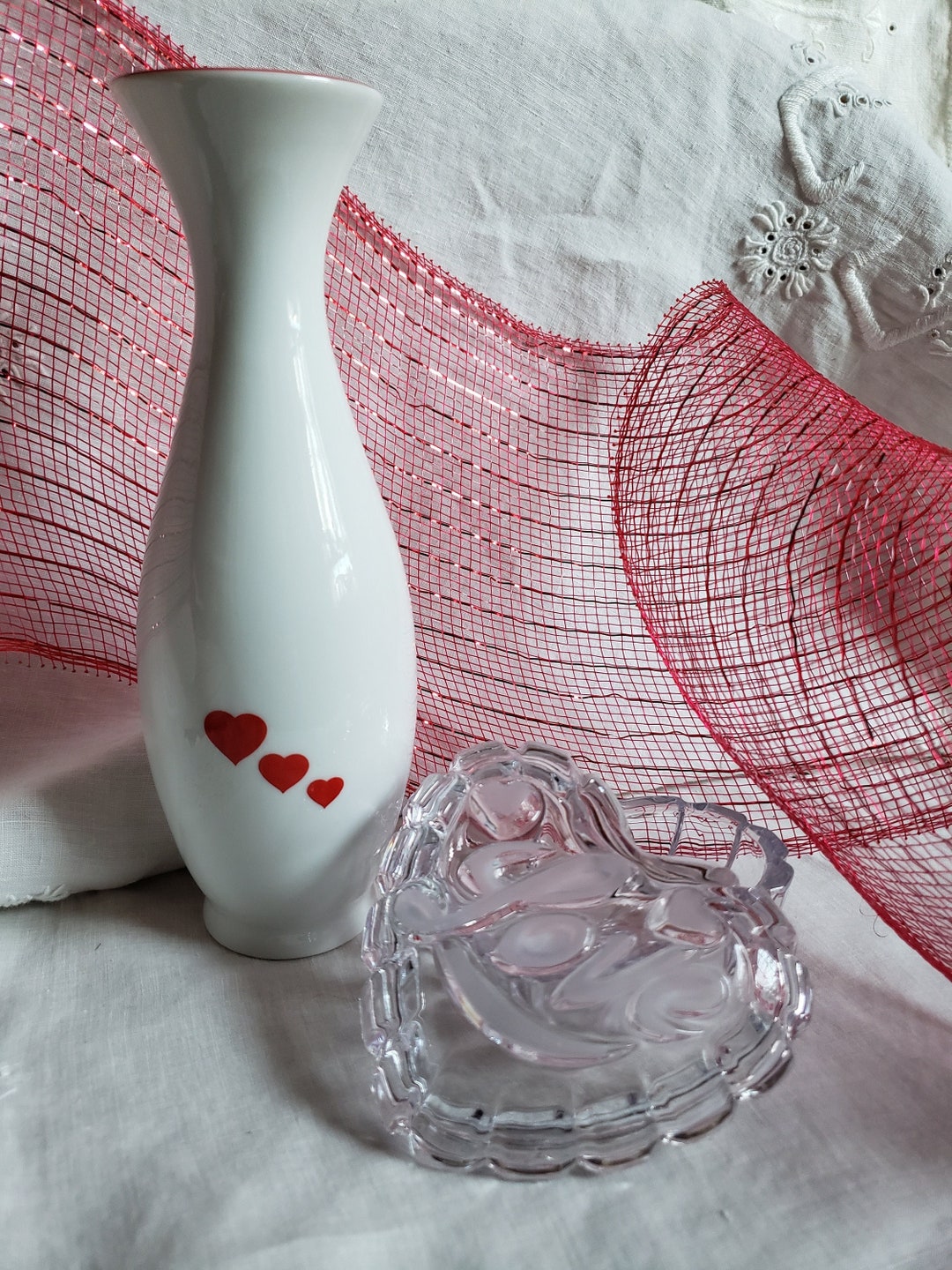 80's White Vase Red Hearts Vintage FTD Flower Vase 1986 Made in Japan ...