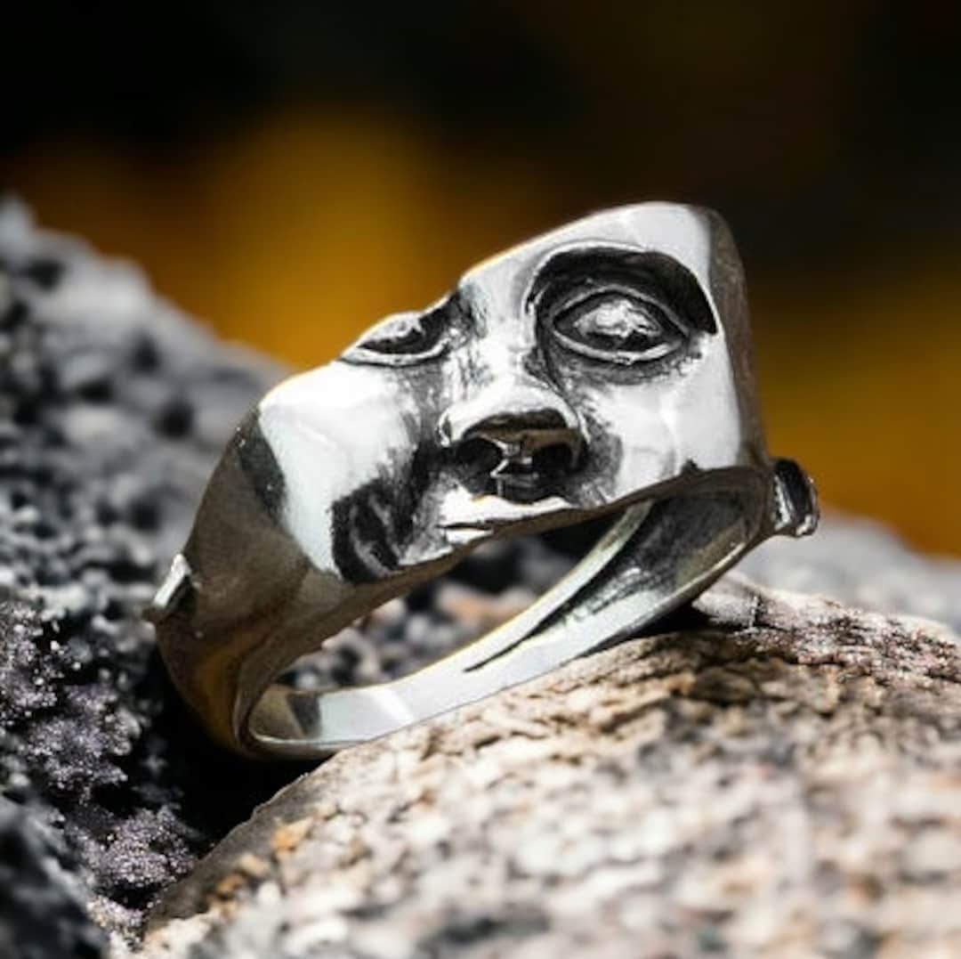 Gothic Half Face Statement Ring - Mystical Allure and Bold Fashion - Etsy
