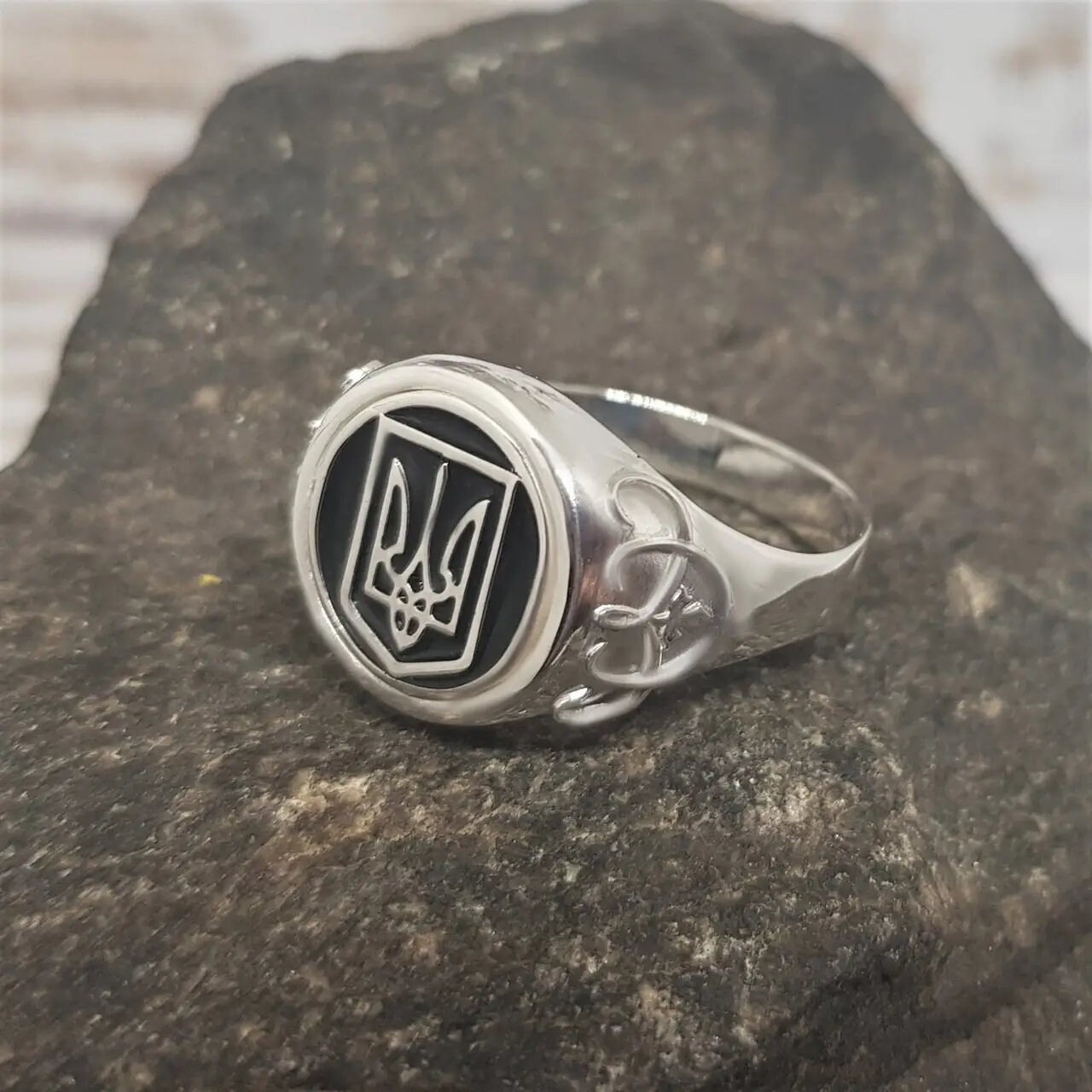Ukrainian Trident Men Signet Ring From Ukraine - Etsy