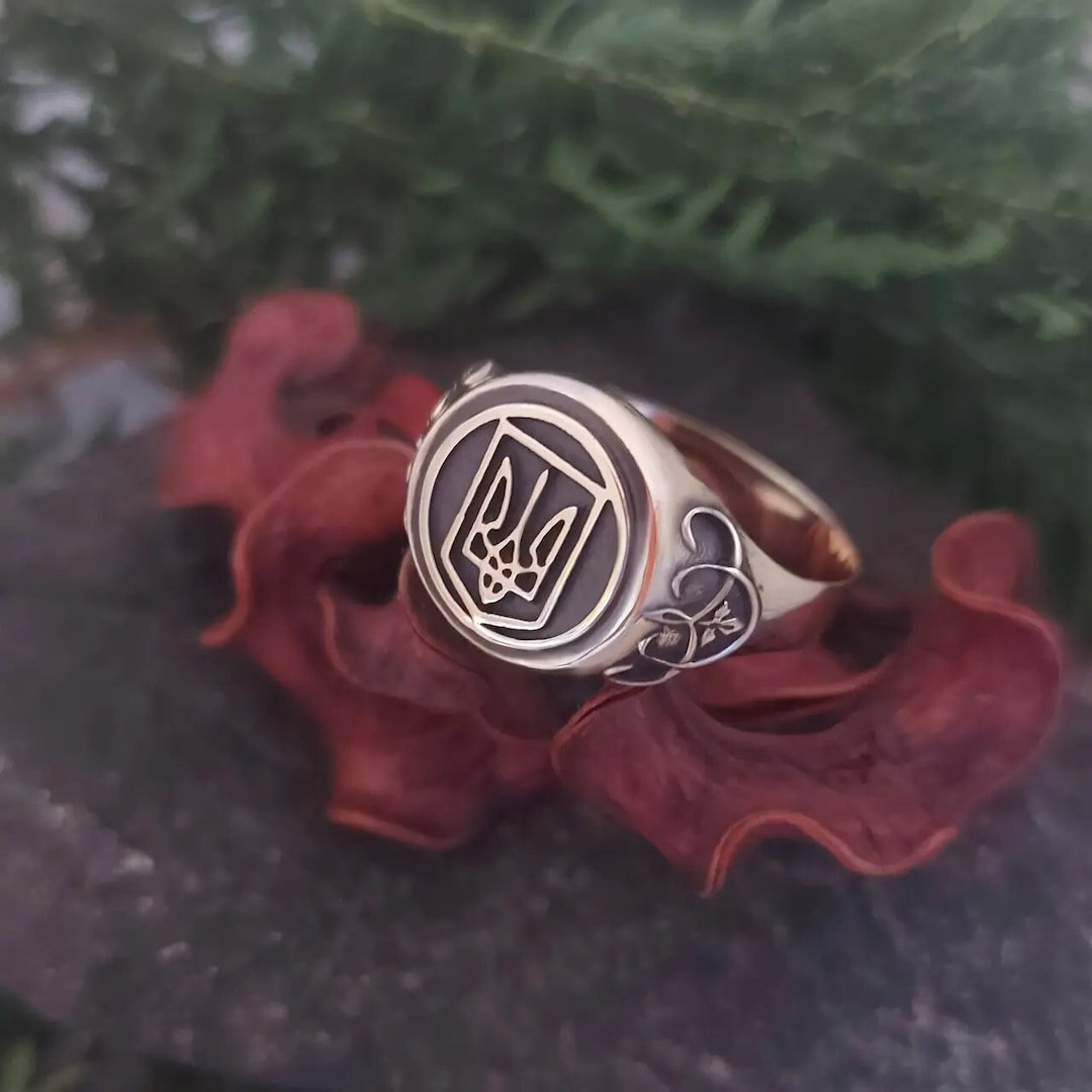 Ukrainian Trident Signet Ring – Sterling Silver Tryzub Symbol Jewelry ...