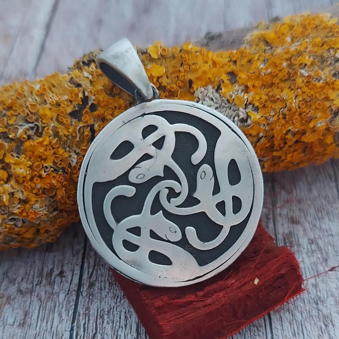 Freya's Cats Viking Necklace - Norse Mythology Amulet, Nordic Viking ...