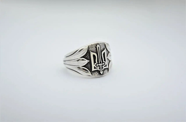 Ukrainian Tryzub Trident Ring From Ukraine - Etsy