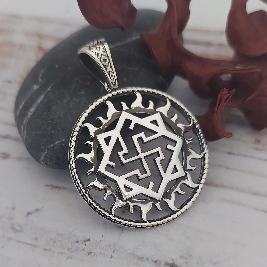 Viking Valkyrie Pendant - Norse Warrior’s Amulet, Mythical Nordic ...