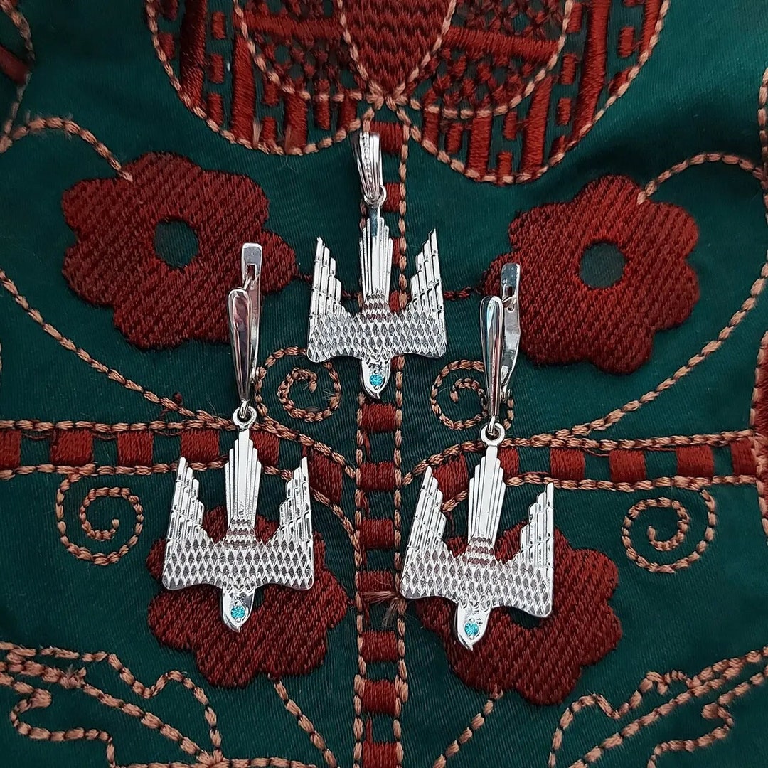 Ukrainian Trident Falcon Earrings and Trident Pendant Set - Etsy