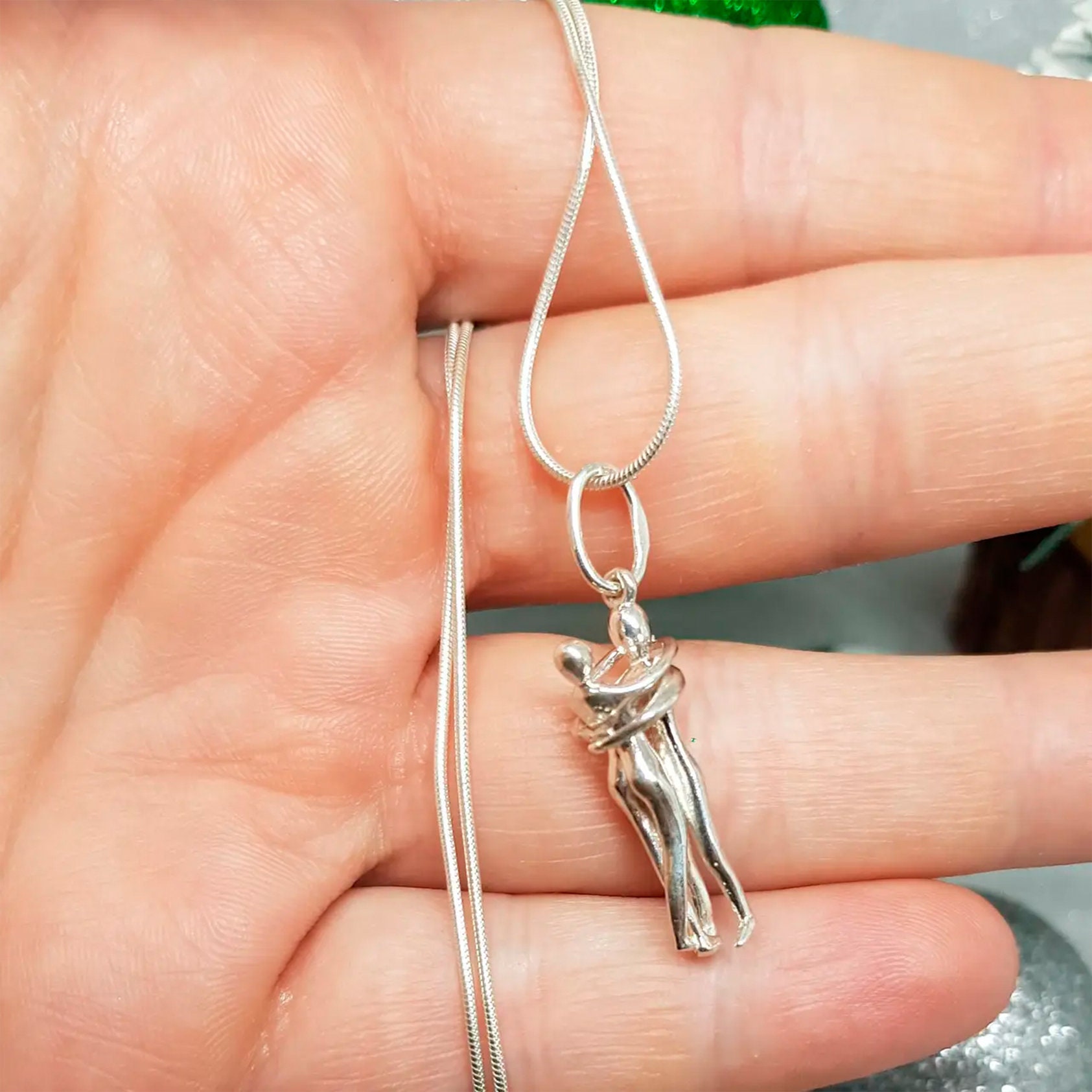 Couple Necklace Dancing Pendant Hug Necklace for Couples Hugging ...