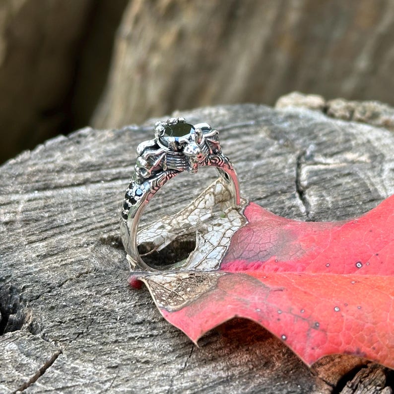 Gothic Bat and Skull Ring With Black Stones – Dark Vampire Jewelry - Etsy