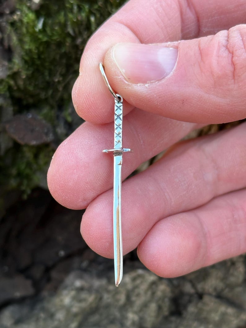 Sterling Silver Katana Necklace – Japanese Samurai Sword Pendant - Etsy