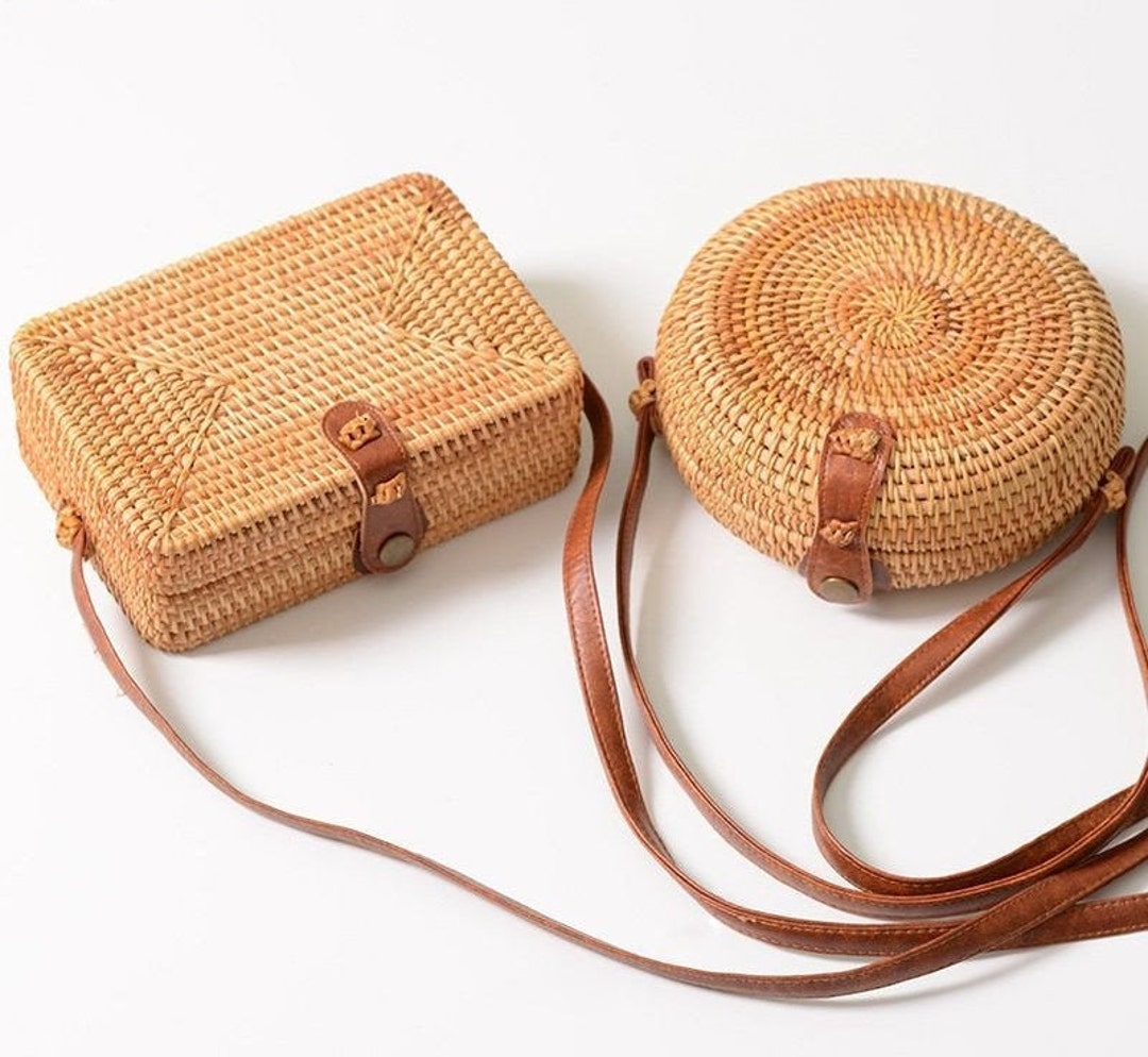 Woven Rattan Bag Handmade Round Straw Shoulder Bag Small Beach Handbags ...