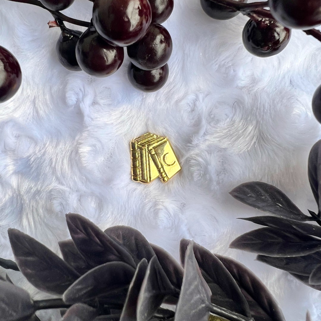 Book Stack Pin - Etsy