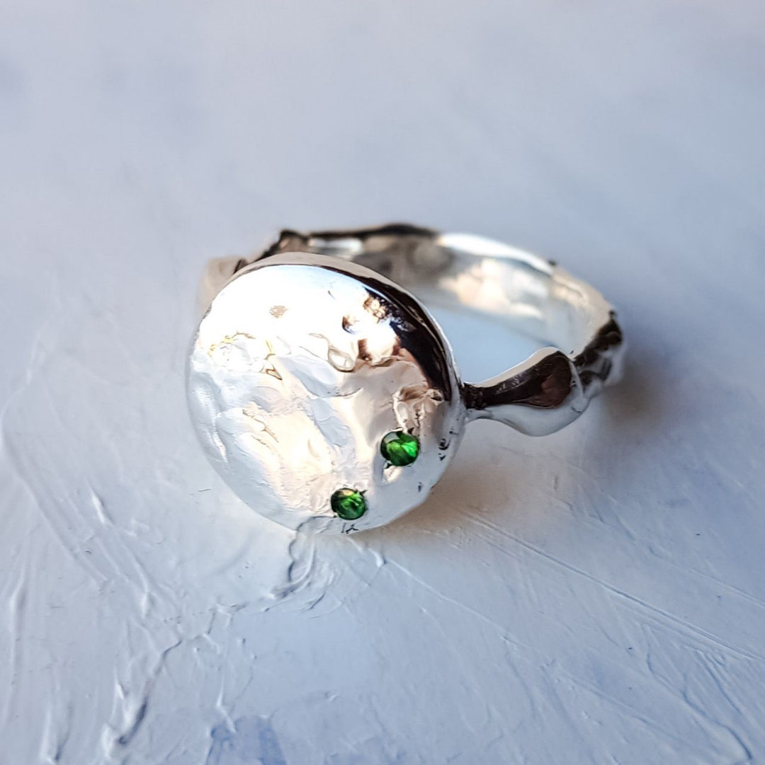 Green Garnet Ring. Freeform Silver Ring. Abstract Minimalist. Organic ...