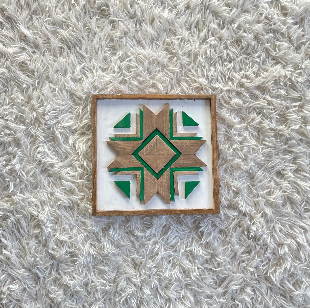 Small Star Barn Quilt Block Wood Wall Hanging - Etsy