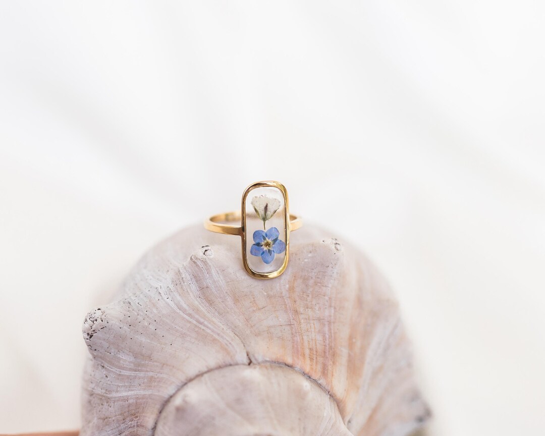 Miscarriage Ring With Baby's Breath and Forget Me Not Flower. Keepsake ...