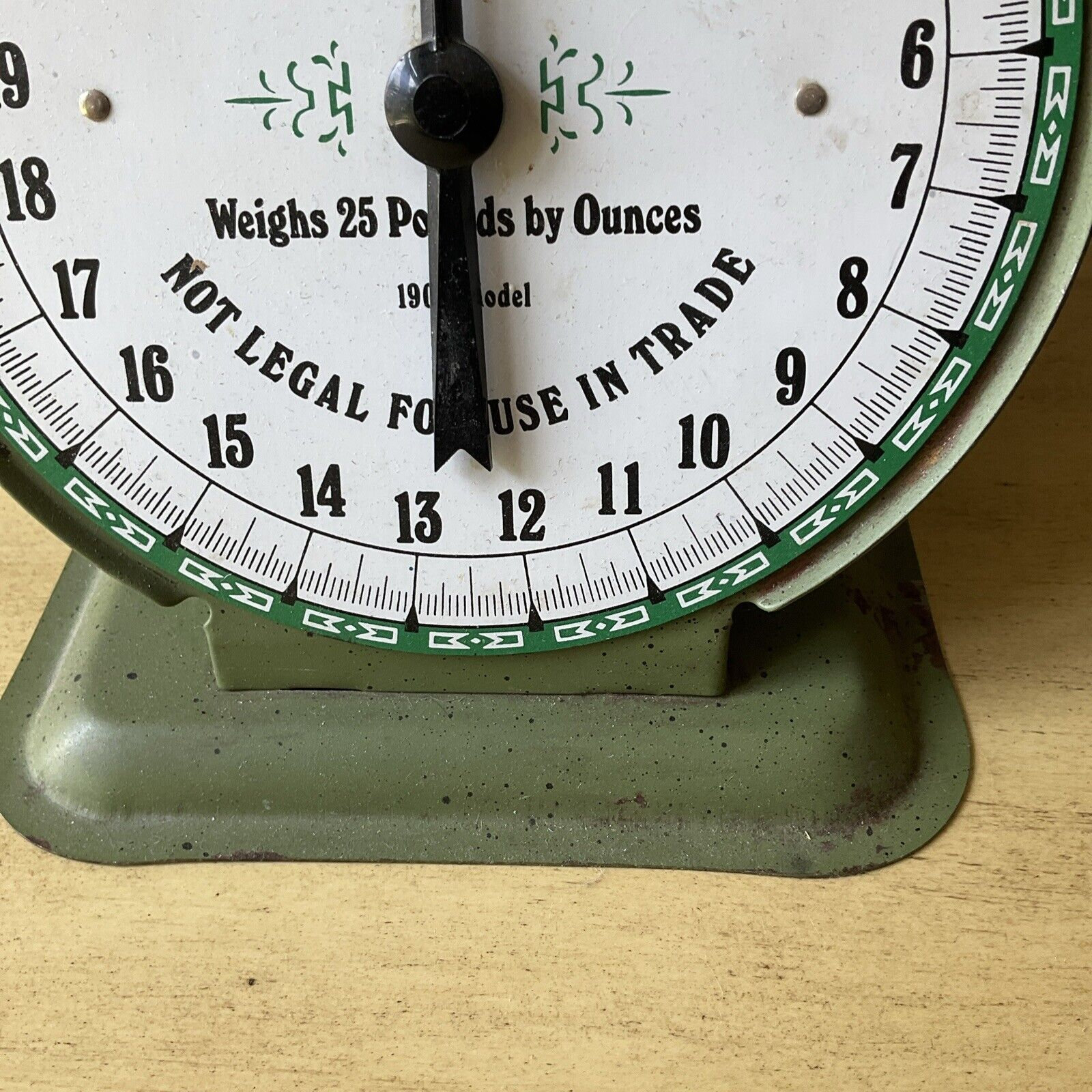 Vintage American Family Scale Green 25 LB Farmhouse Kitchen Decor Model ...