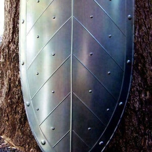 Medieval Knight Pointed Shield | Larp Re-enactment Cosplay Heater ...