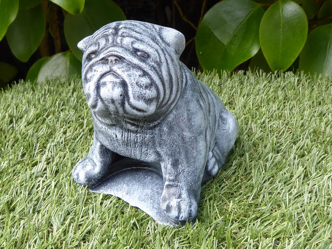 Sitting Bulldog Cast Stone Garden Ornament British Bulldog Statue 10cm ...
