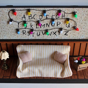 Stranger Things Key Holder Shadow Box: Wall Art Diorama - Etsy