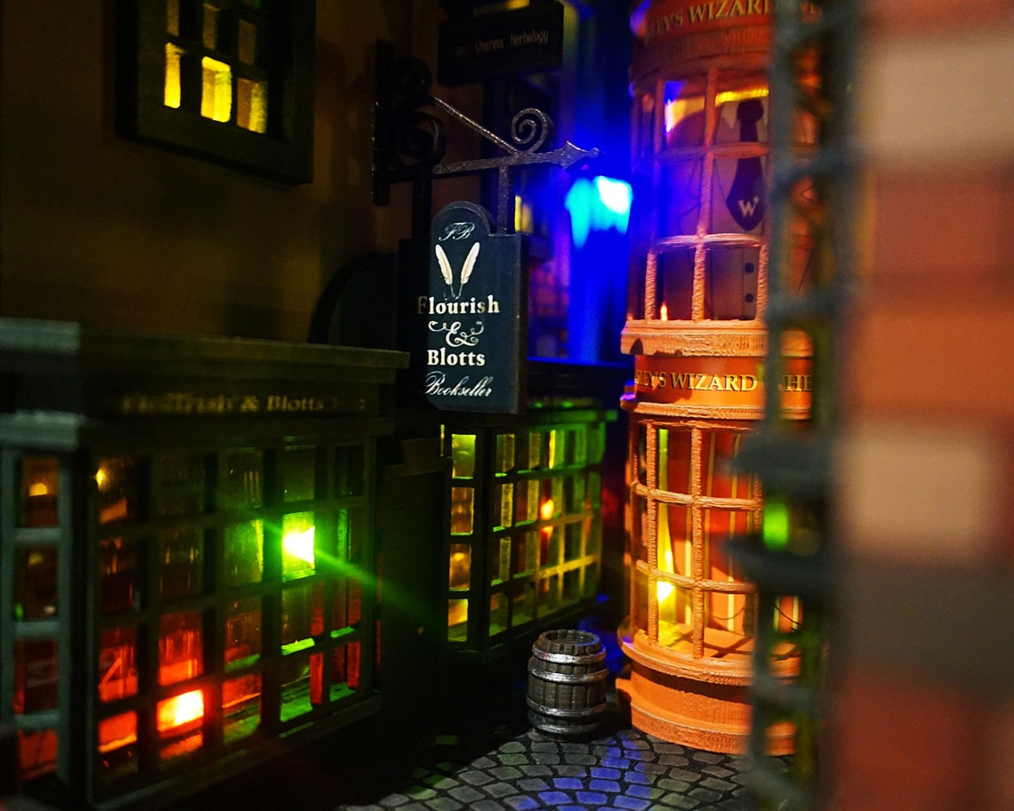 Wizard's Alley, Diagon Alley Booknook, Book Shelf, Shelf Insert ...