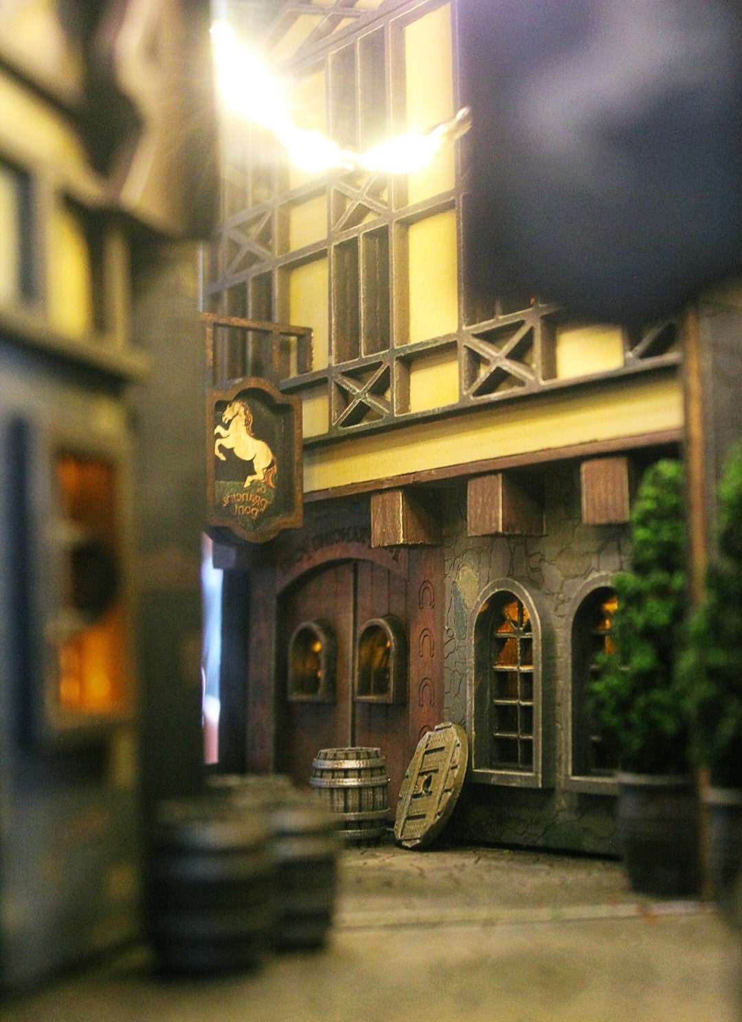 Prancing Pony LOTR Book Nook, Tavern Book Nook, Book Shelf, Shelf ...