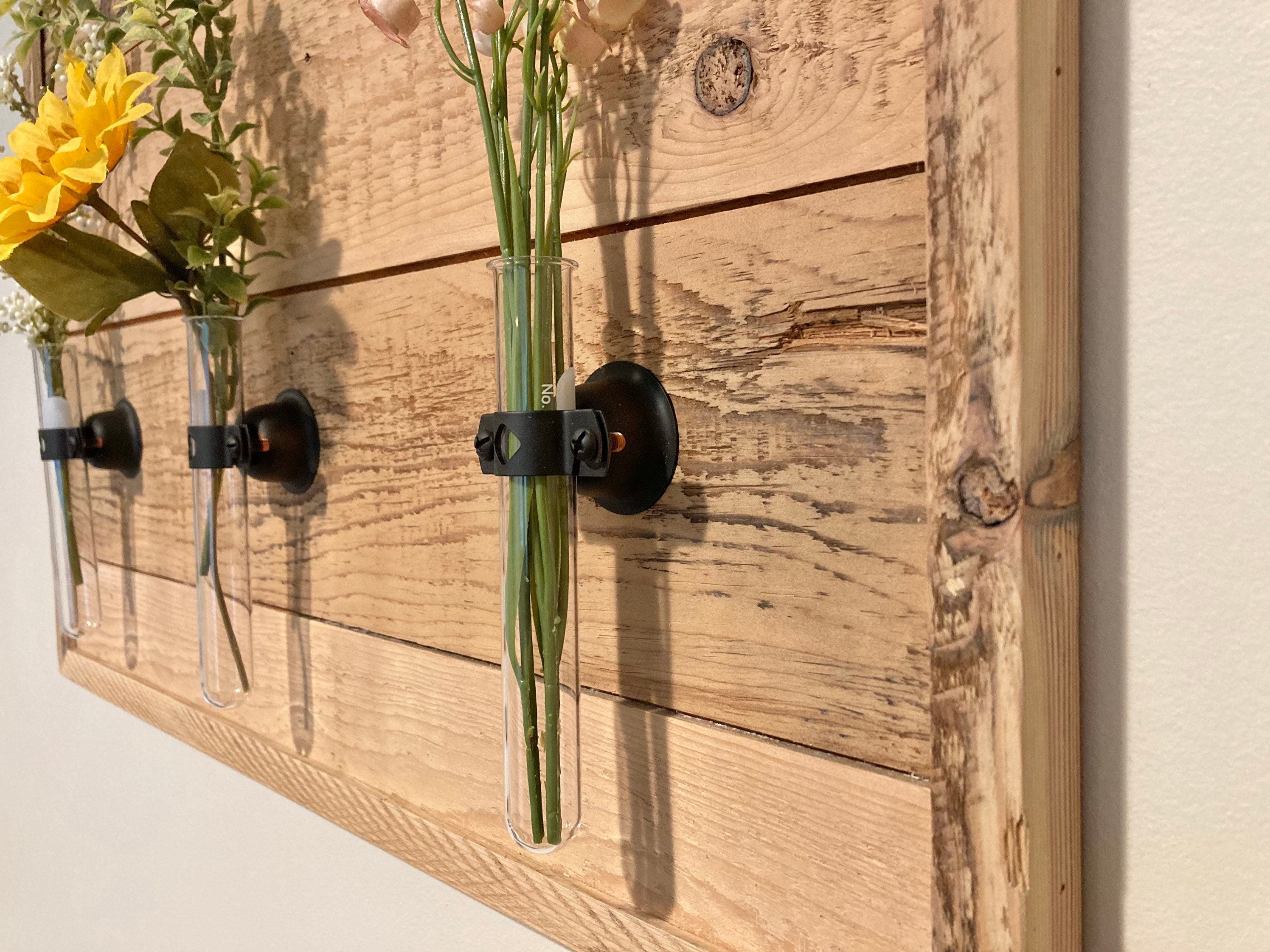 Reclaimed Farmhouse Wood Shiplap & Mini Vase Floral Wall Display - Etsy