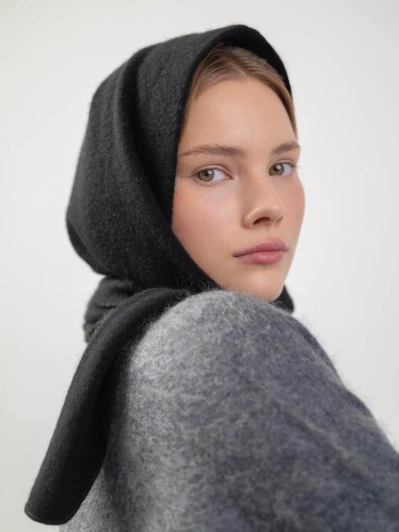 Sophie Hooded Scarf Made From 100% Upcycled Cashmere, Warm Winter Snood ...