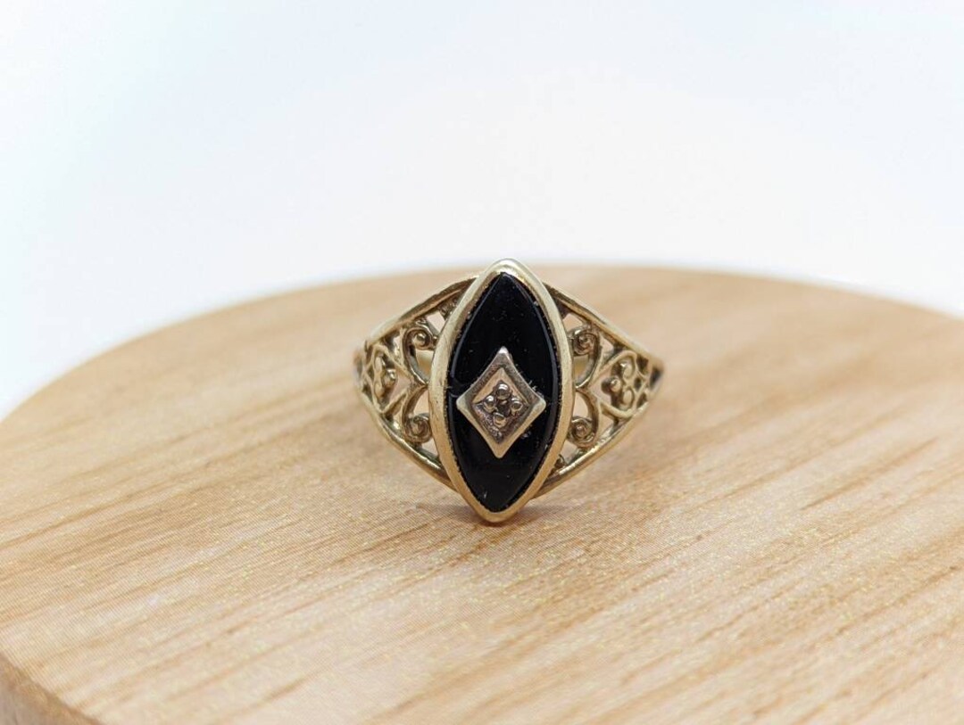 10k ONYX and Diamond Ring. Marquise Onyx Bezel Set Victorian - Etsy